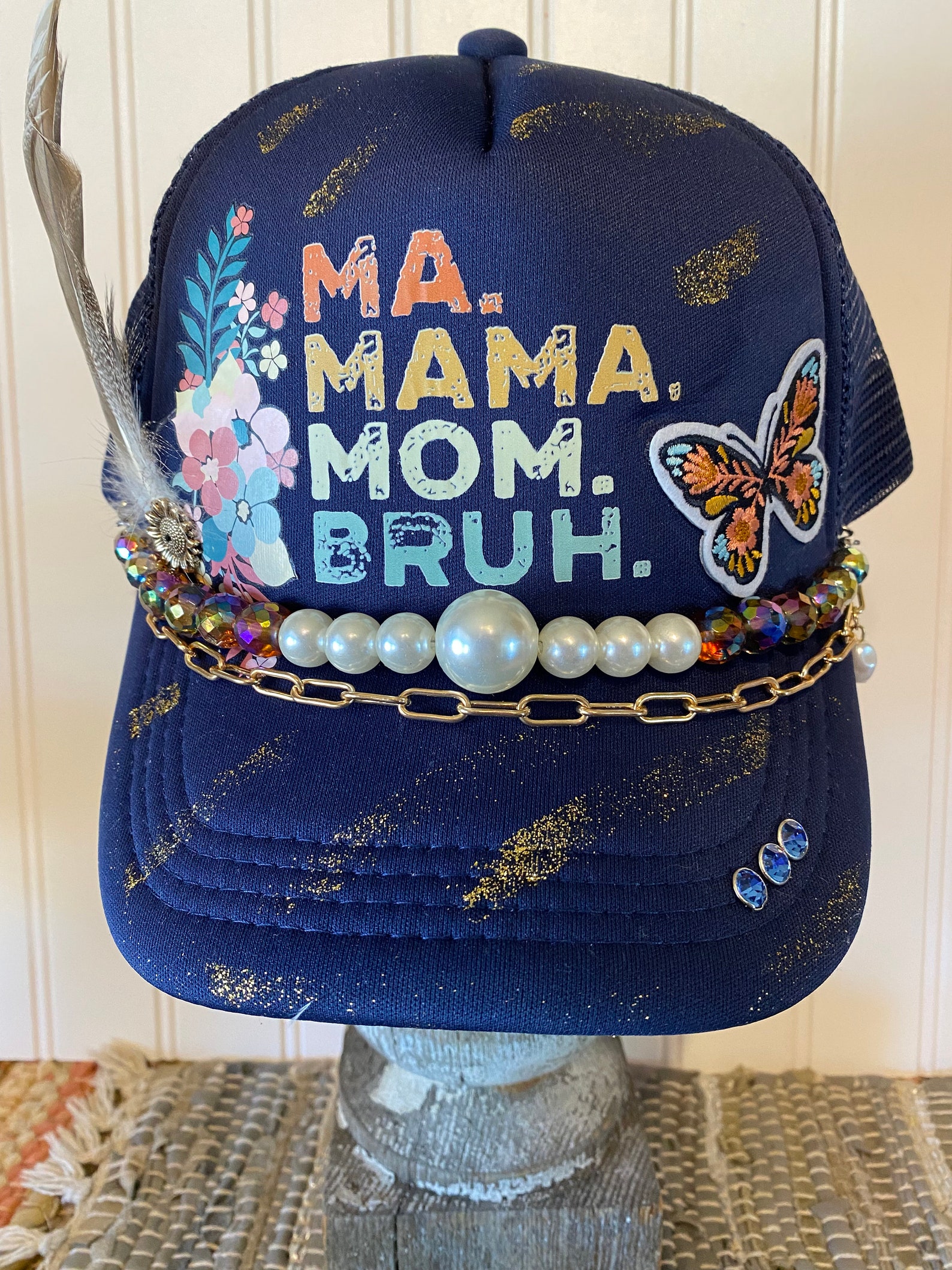 Women's Retro Style Multi Patch Trucker Caps With Double Trucker Chains ...