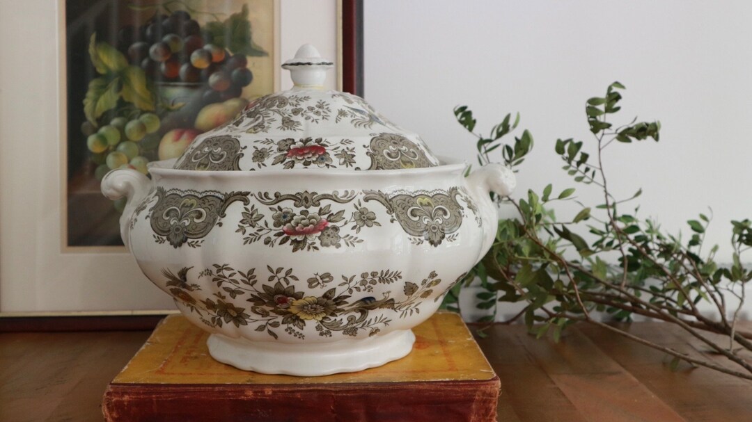 Vintage Ridgway of Staffordshire Windsor Soup Tureen - Etsy