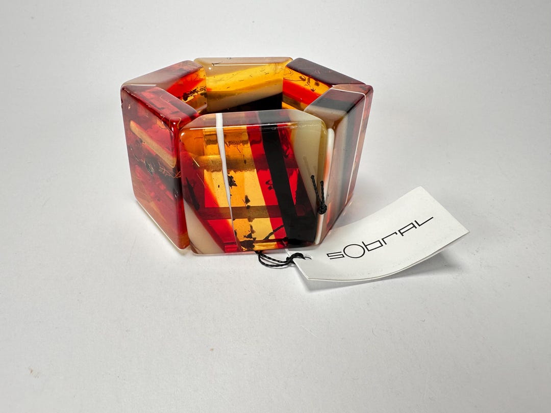 Official Sobral - Eco Amber "mery" Elasticated Resin Bracelet ( 004575 ...