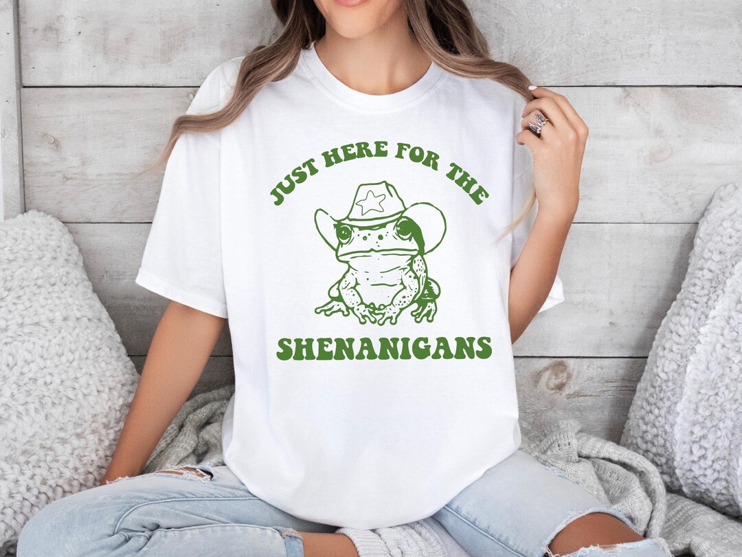 Comfort Colors Frog Shenanigans T-shirt: Retro St. Patrick's Day Tee - Etsy