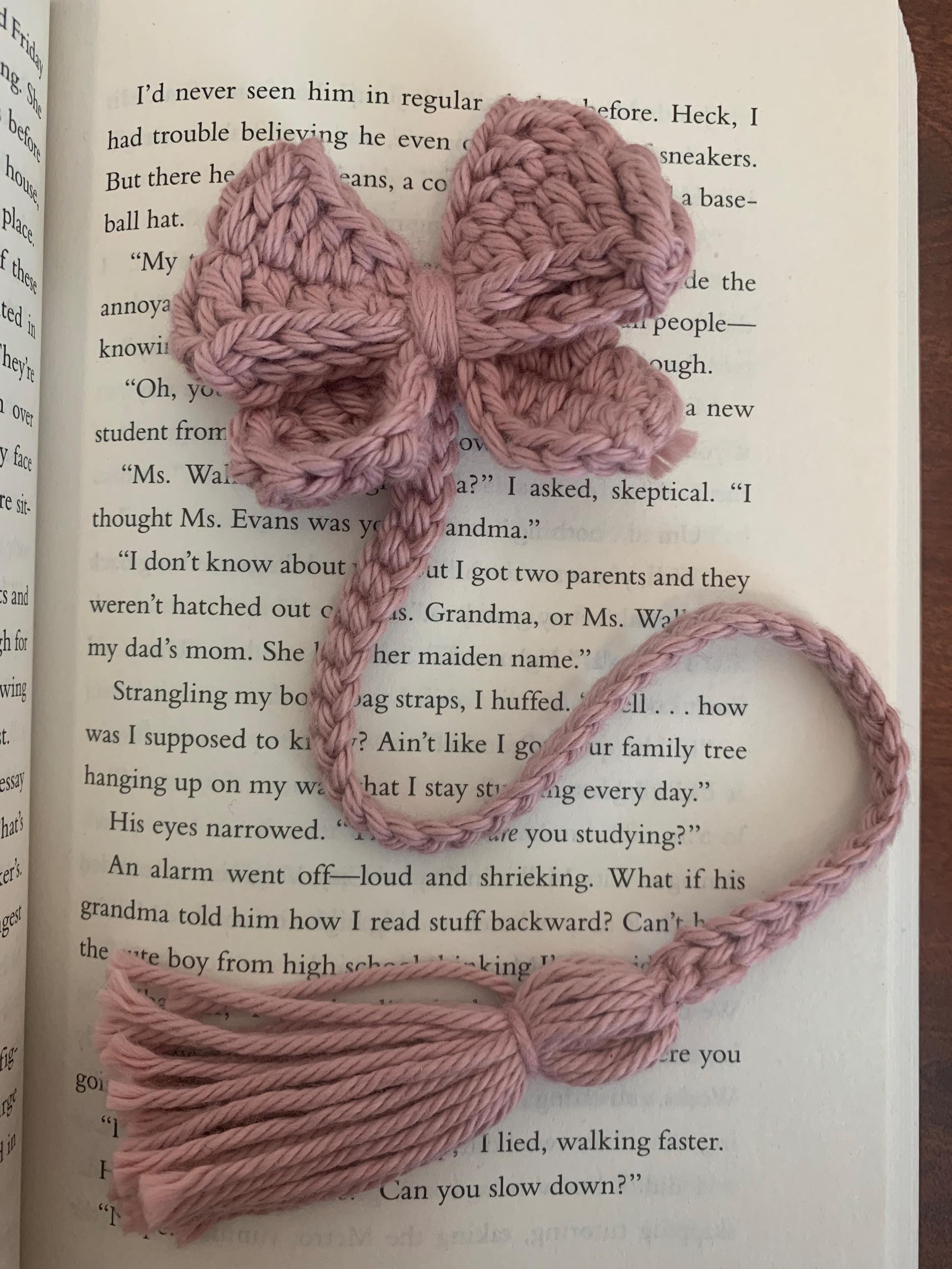 Crochet Bow Bookmark |handmade Cute Coquette Aesthetic|ribbon Page ...
