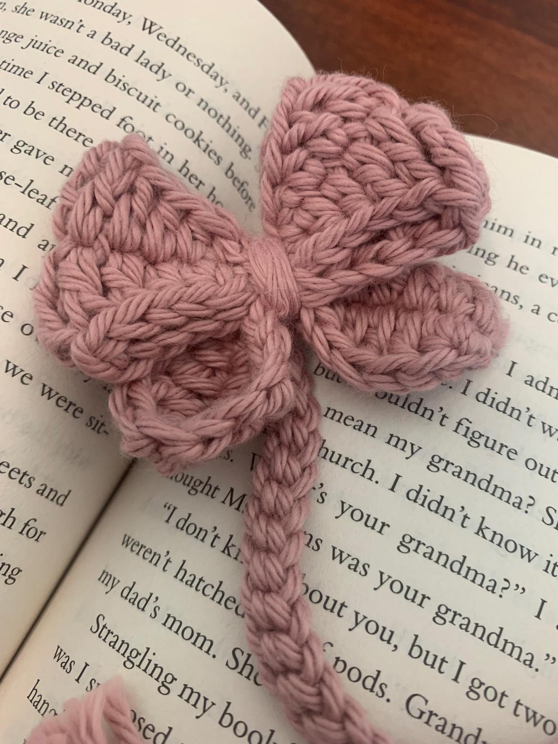 Crochet Bow Bookmark |handmade Cute Coquette Aesthetic|ribbon Page ...