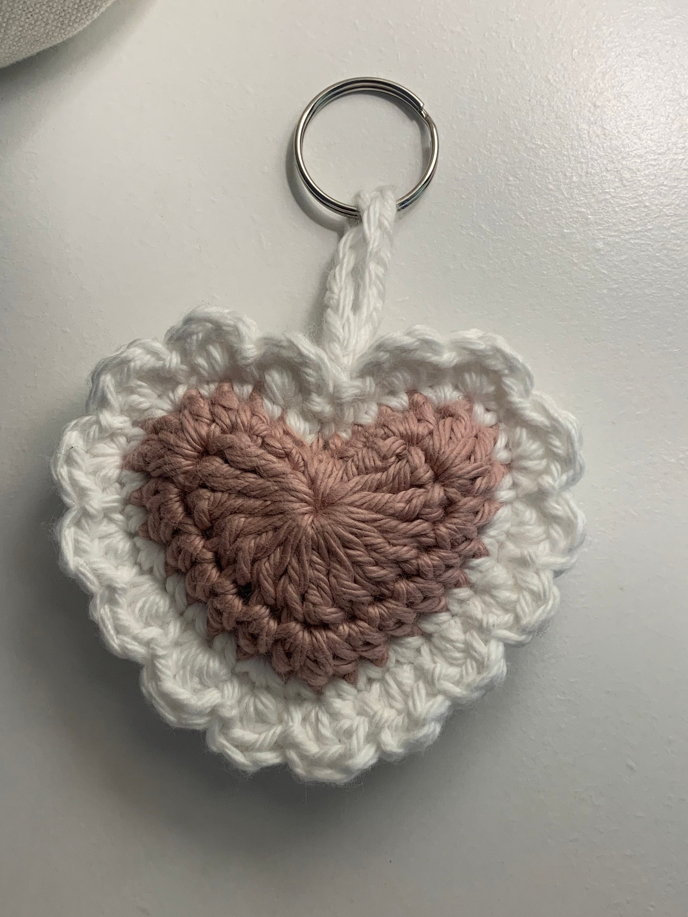 Plush Heart Crochet Keychain Pattern|gift Crochet Keychain for Wedding ...