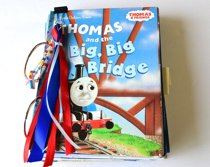 Little Golden Book, Thomas & the Big Big Bridge, 92 Pages., Junk ...
