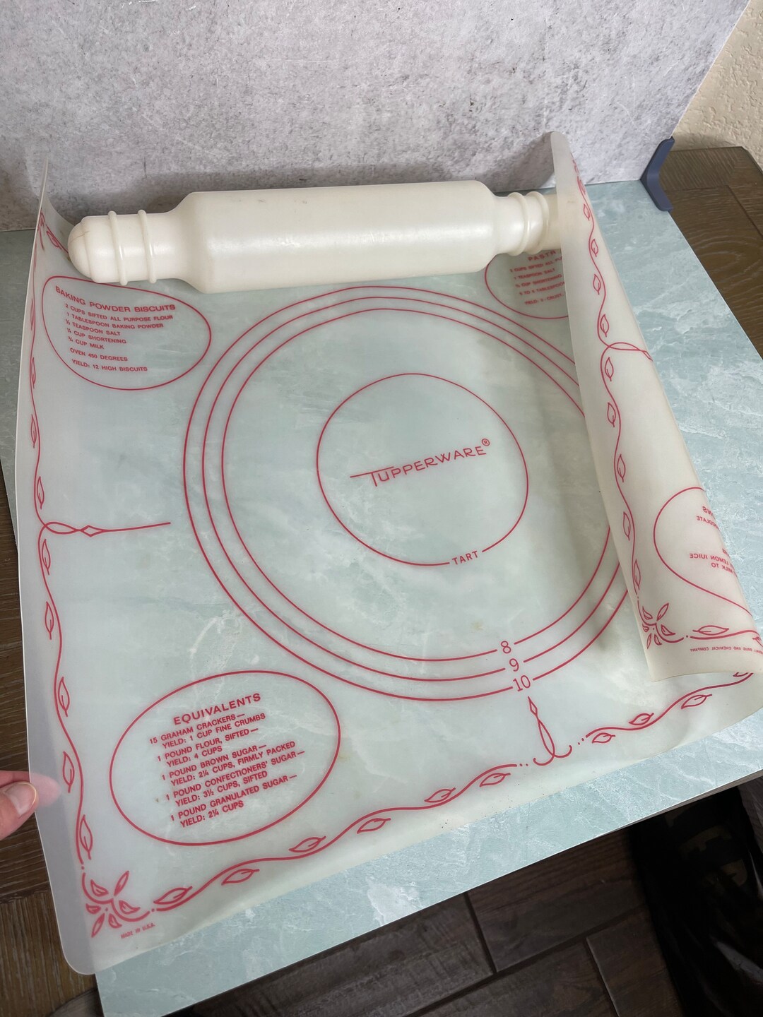 Vintage Tupperware 1965 Dart Industries Pastry Mat Plus Fill-n-chill ...