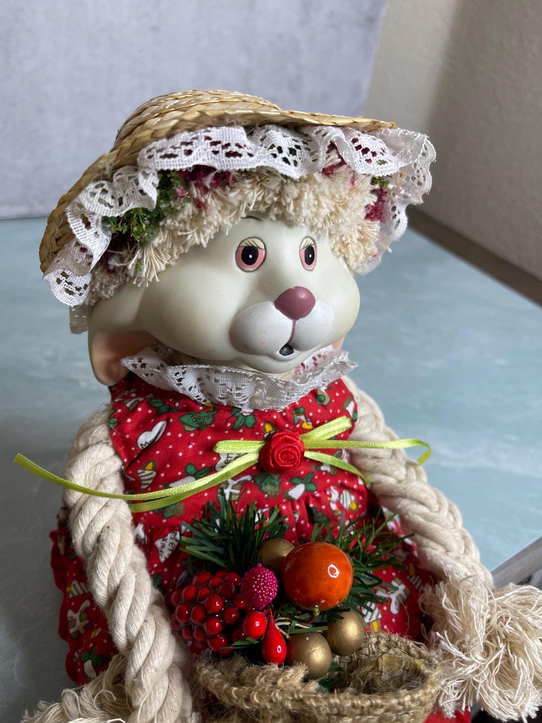 Vintage 1993 Flossie TL Toys House of Lloyd Christmas Around the World ...