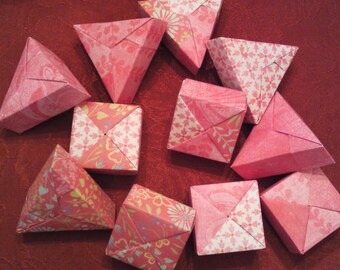 5 Assorted Mini Paper Origami Triangle Boxes | Etsy