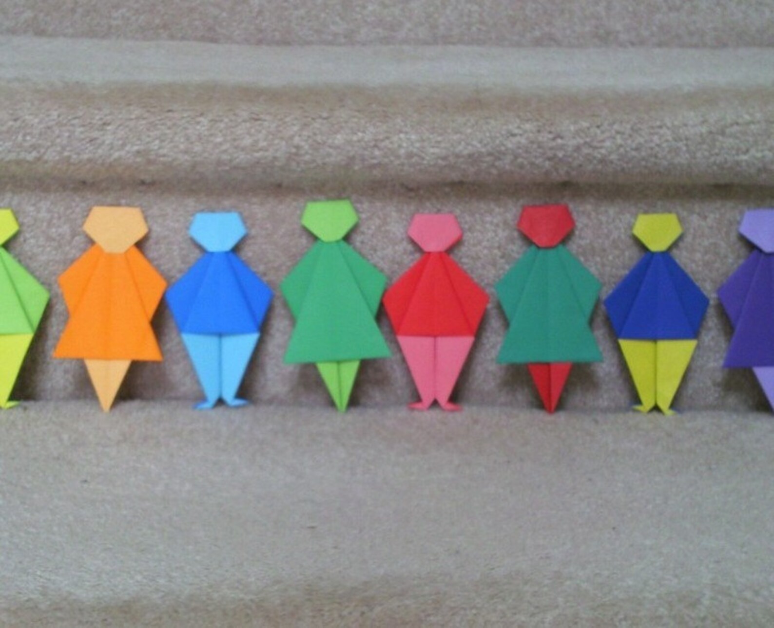 No Mess Party Guests Origami Paper People - Etsy