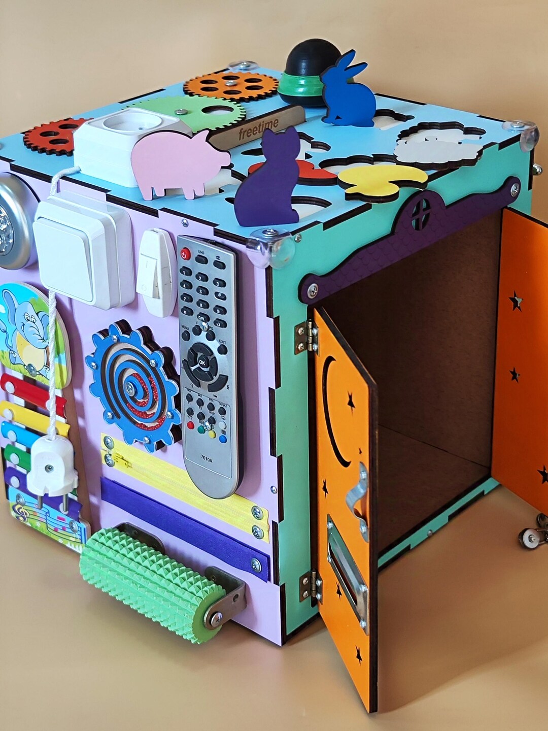 Busyboard Educational Wooden Busy Cube for Kids Toddler Activity Center ...