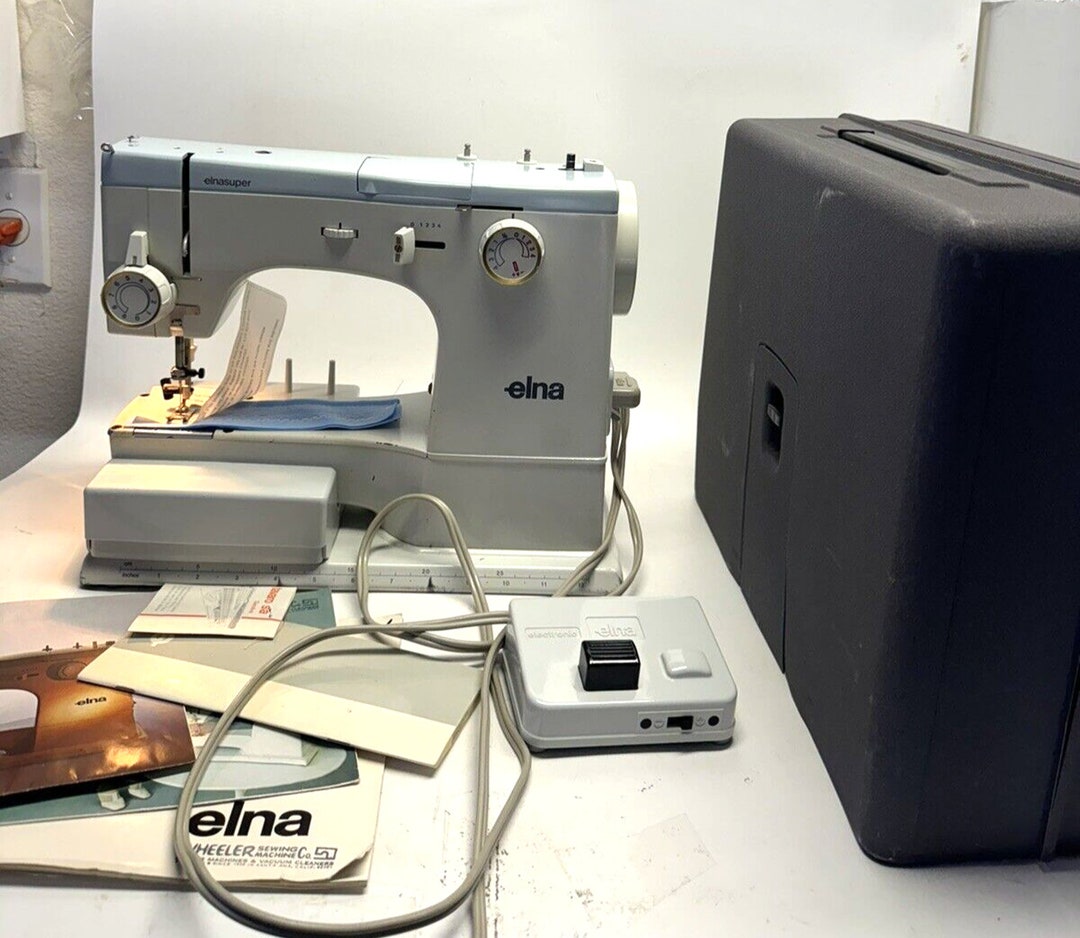 VINTAGE Elna Elnasuper 62C Swiss Made Sewing Machine W/pedal & Metal ...