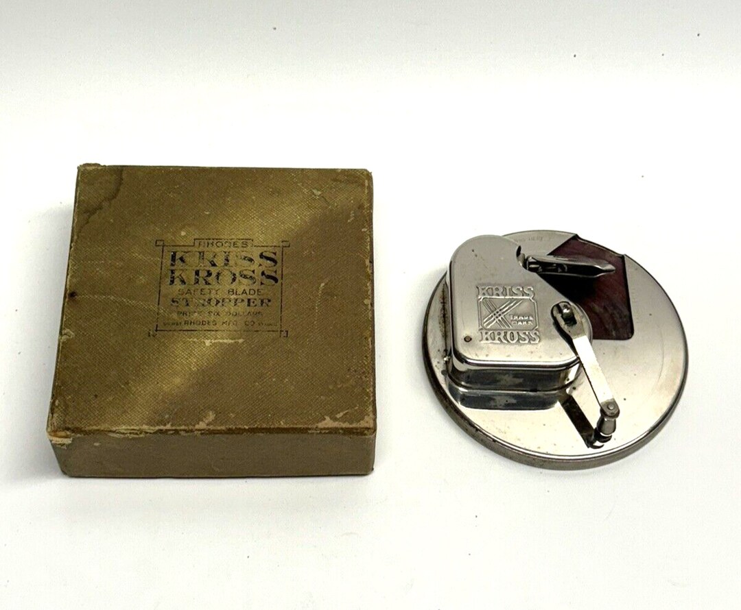 VINTAGE 1920's Kriss Kross Stropper Hand Crank Razor Blade Sharpener W ...