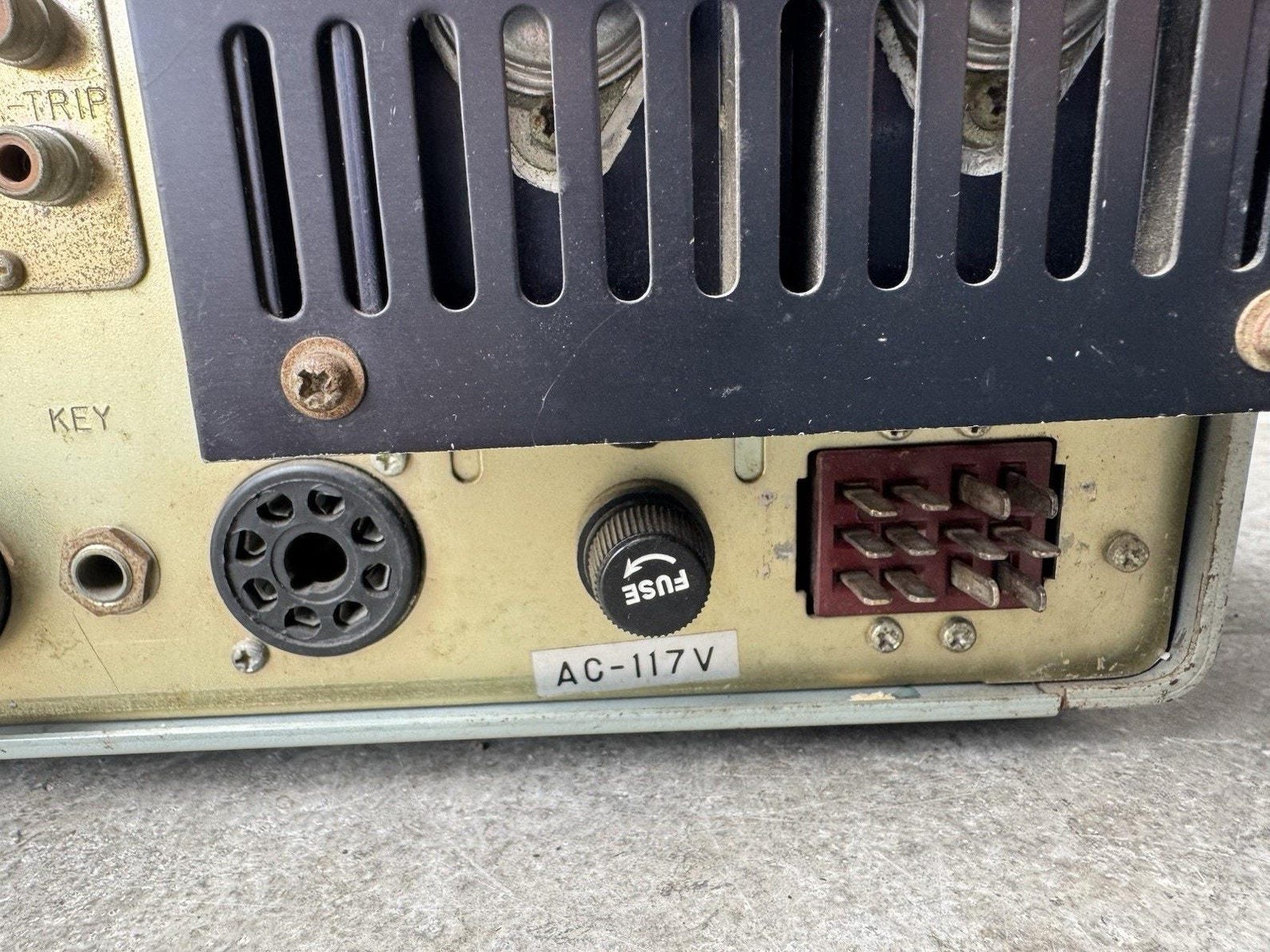 VINTAGE UNTESTED Yaesu FT-101 Transceiver - Etsy