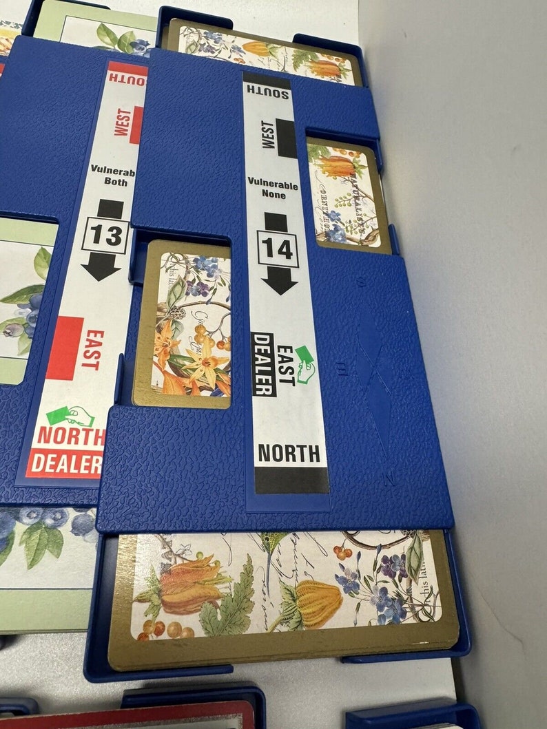 VINTAGE Baron Barclay Plastic Bridge Boards Dealer Card Holders Blue 32 ...