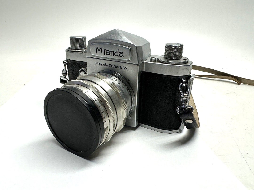 VINTAGE Miranda Camera Co. Miranda T + Carl Zeiss Jena Biotar 58mm F/2 ...