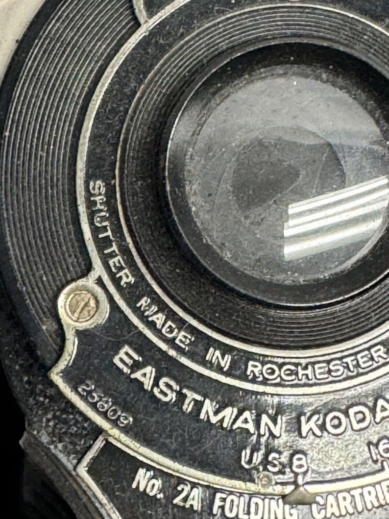 VINTAGE Kodak No 2A Folding Rainbow Hawk-eye Model B Camera 1931 to ...