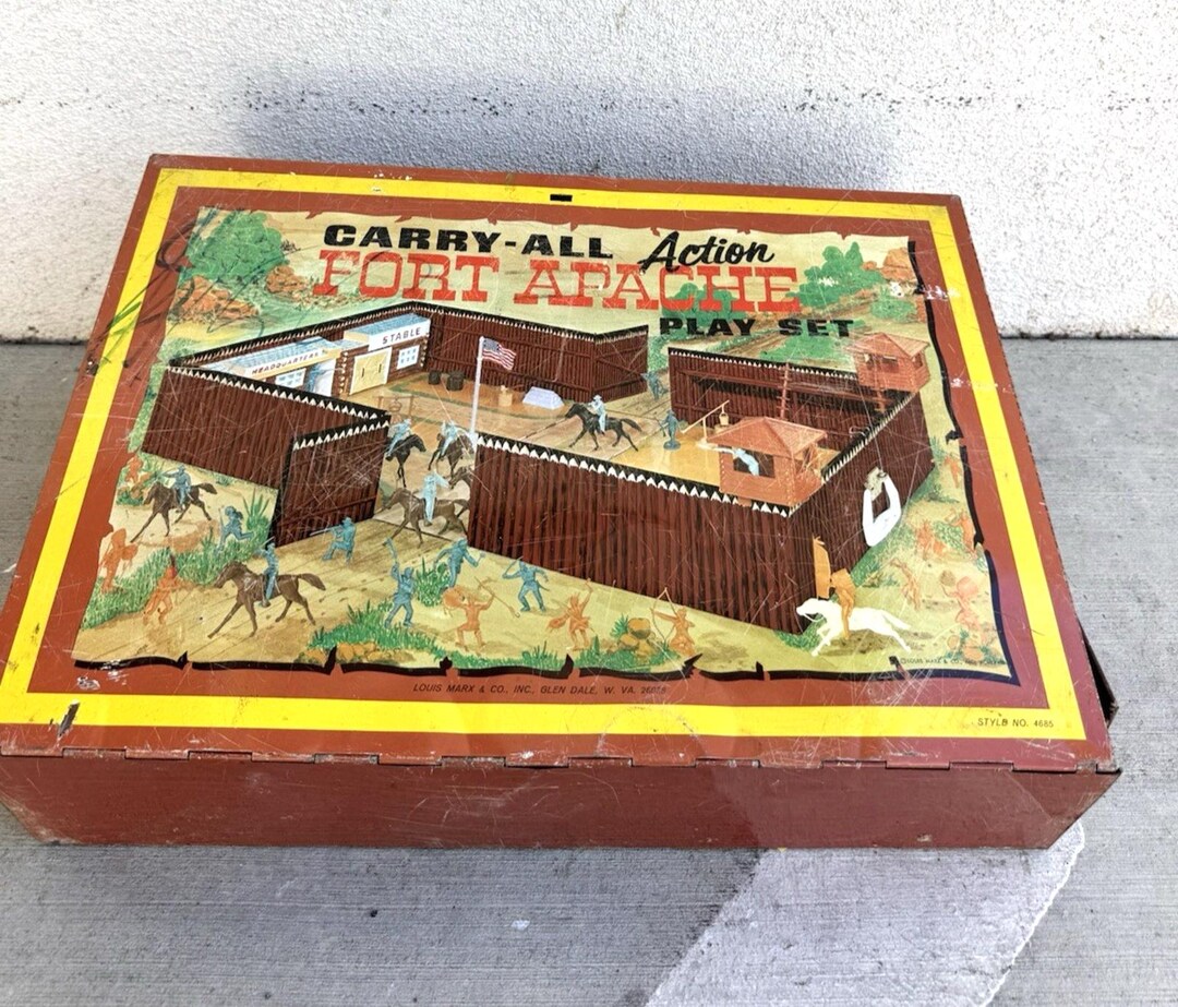 VINTAGE 1968 Marx Carry-all Action Fort Apache Play Set 4685 Cowboys ...