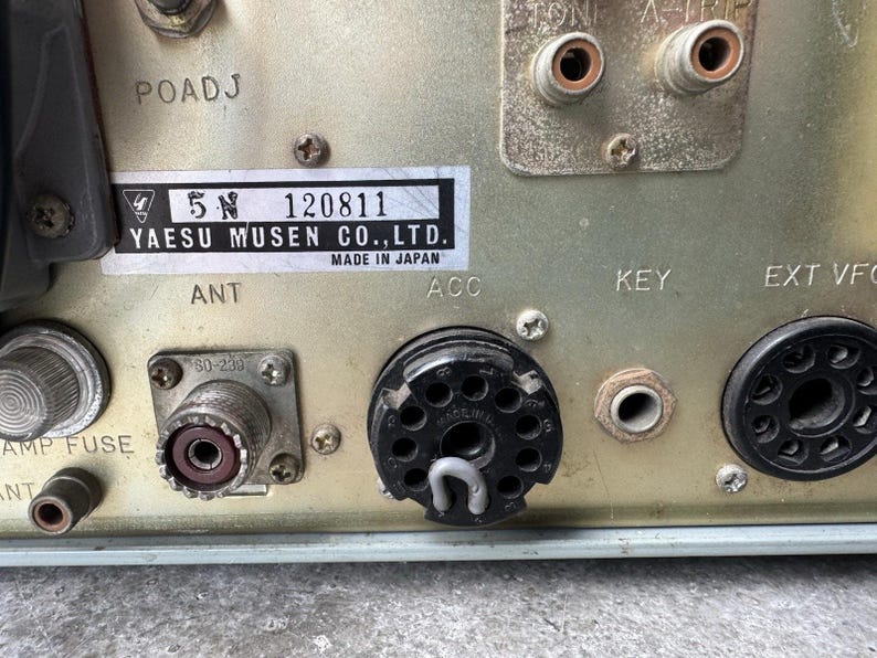 VINTAGE UNTESTED Yaesu FT-101 Transceiver - Etsy