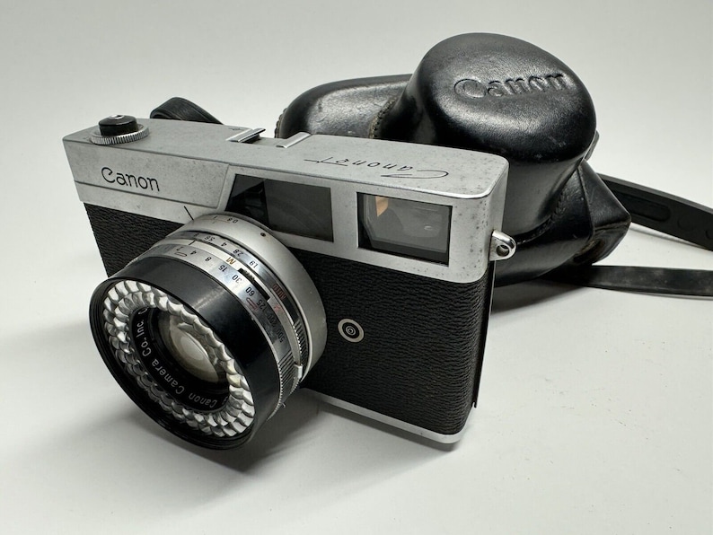 VINTAGE Canon Canonet 35mm Silver Point & Shoot Film Camera Made in ...