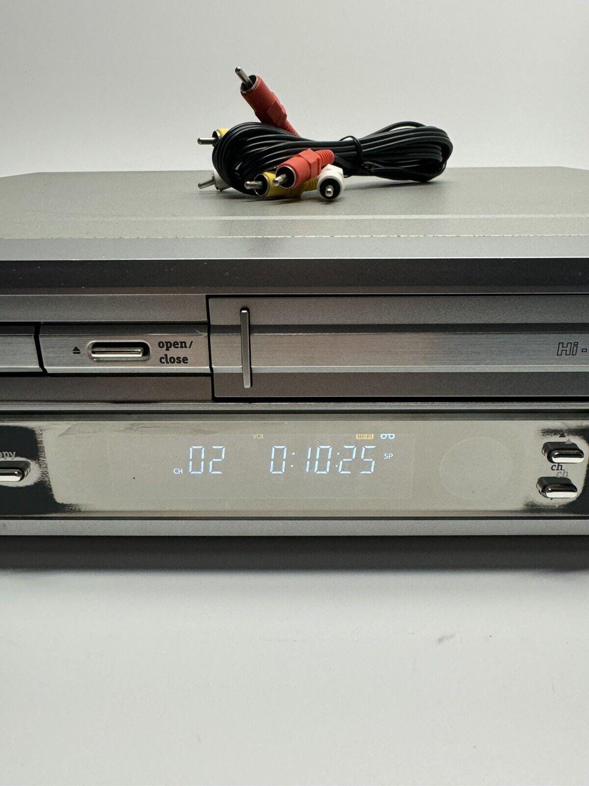 Vintage 2002 Zenith XBV243 DVD VCR Combo Recorder Dubbing Burner Player ...