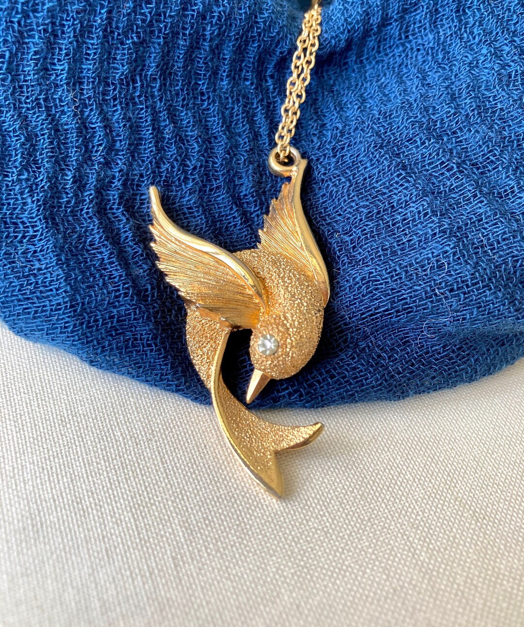 Vintage Gold Bird Pendant Necklace - Item Details Always in Description ...