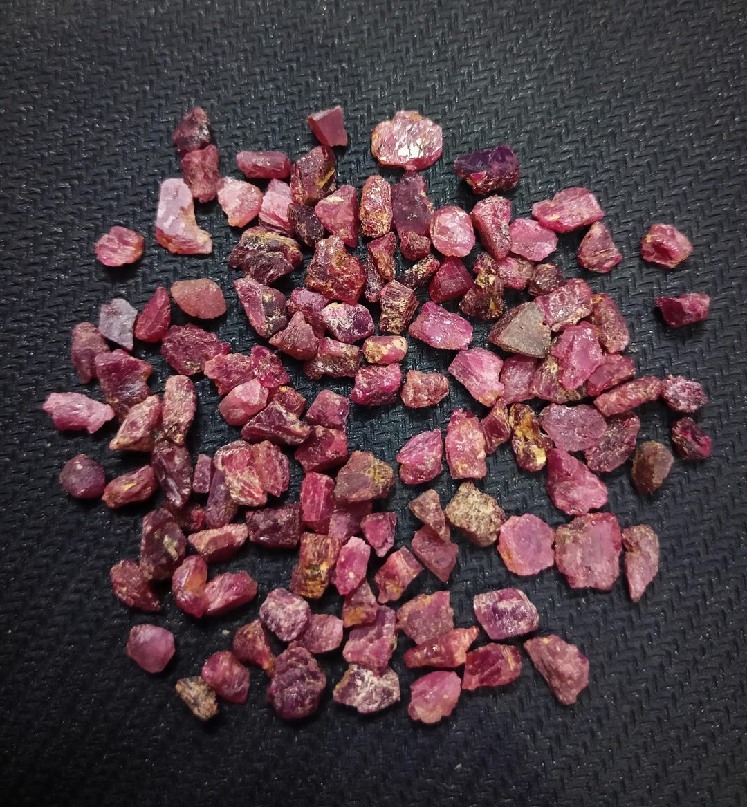 20 Piece Raw Ruby Lot | Natural Rough Red Gemstones (4-7 MM) - Etsy