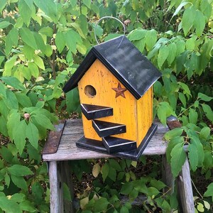 Rustic Primitive Birdhouse Triangle Steps Country Birdhouse Outdoor ...