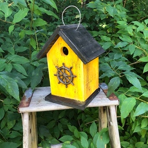 Rustic Primitive Birdhouse Metal Ships Wheel Outdoor Bird House - Etsy