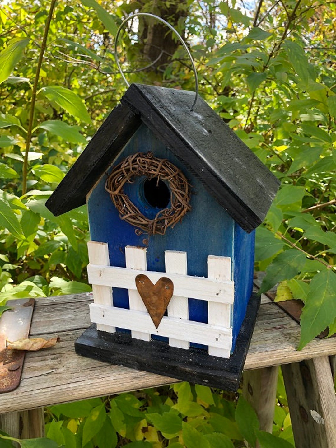 Blue Rustic Primitive Birdhouse White Fence Metal Heart Grapevine ...