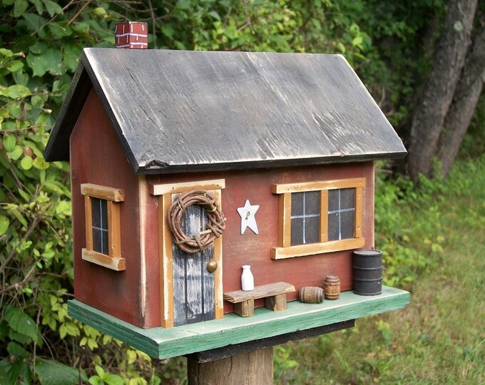 Primitive Birdhouse Country Cabin Charming Garden Yard Birds Burgundy ...