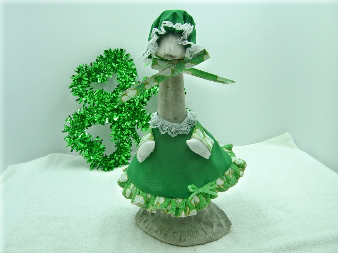 Geese Clothes St. Patrick's Day Outfit in Green With Shamrock Ruffle ...