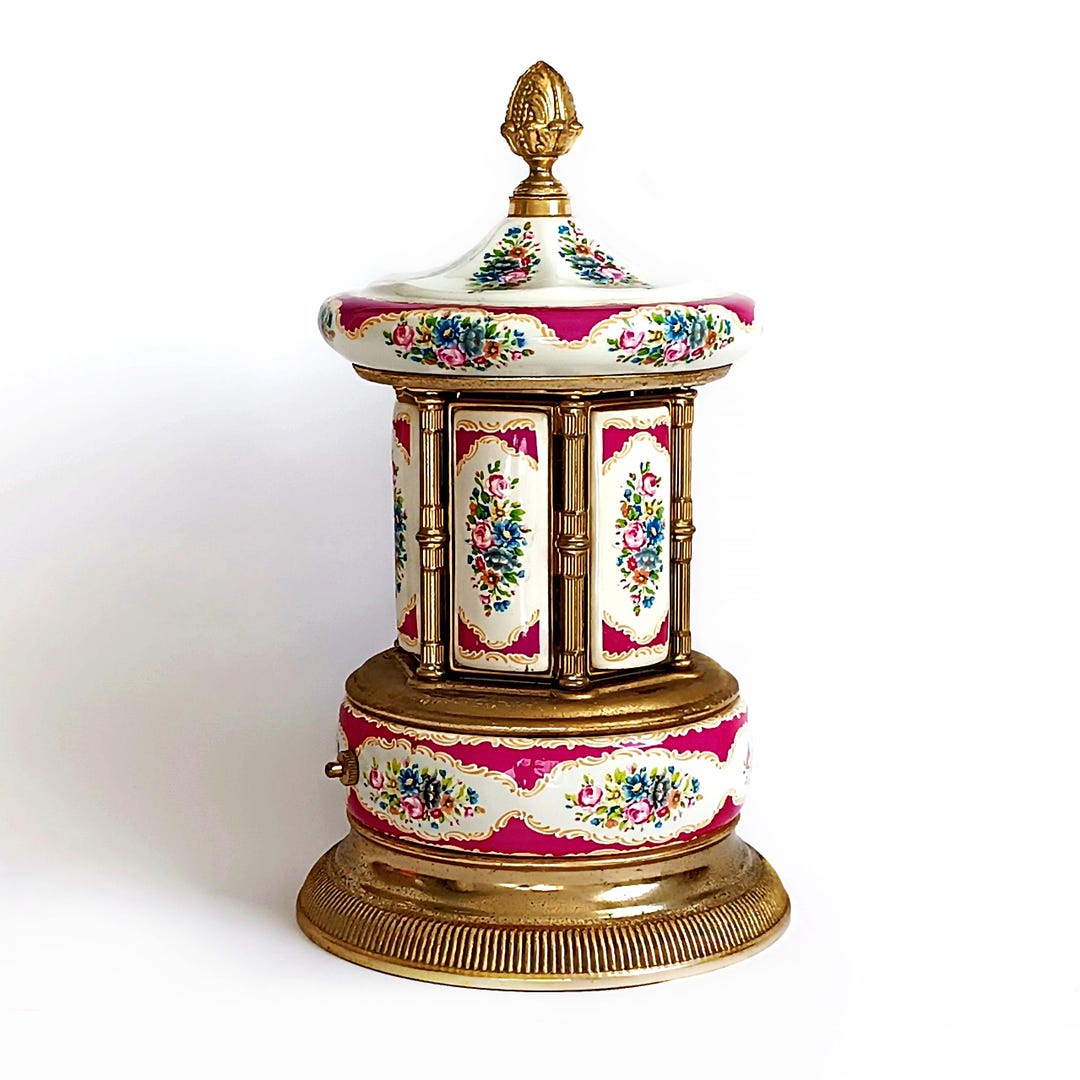 Italian Music Carousel Cigarette Dispenser Lipstick Holder Made in ...
