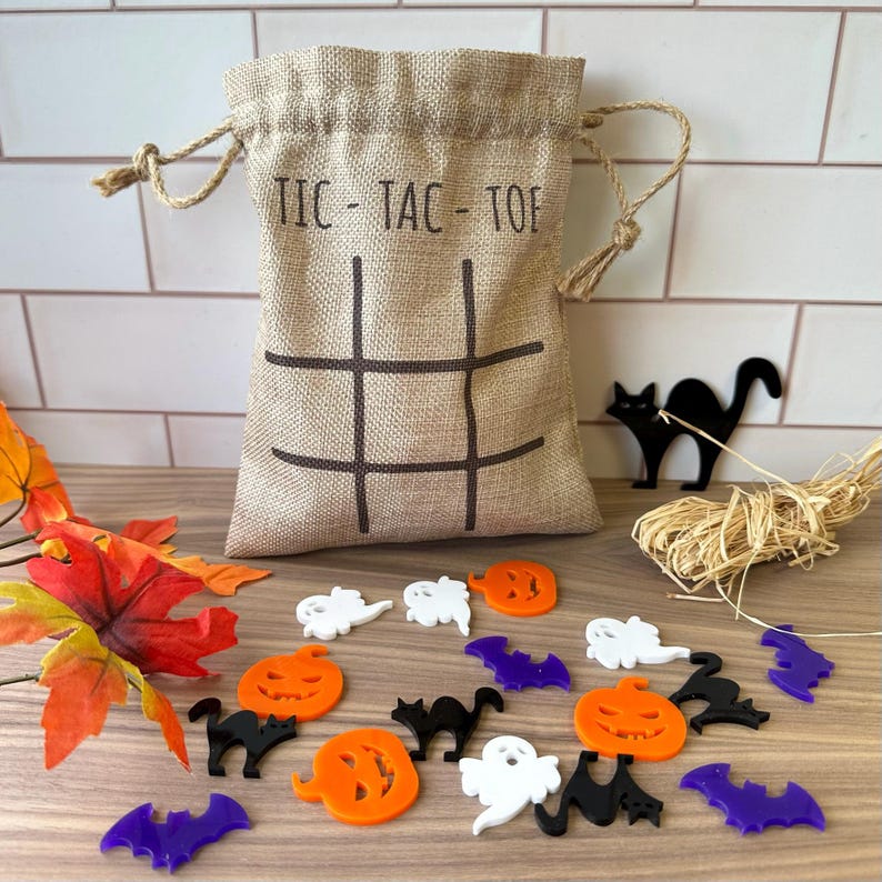 Halloween Tic Tac Toe Game: Burlap Boo Basket With Pumpkin, Ghost & Bat ...