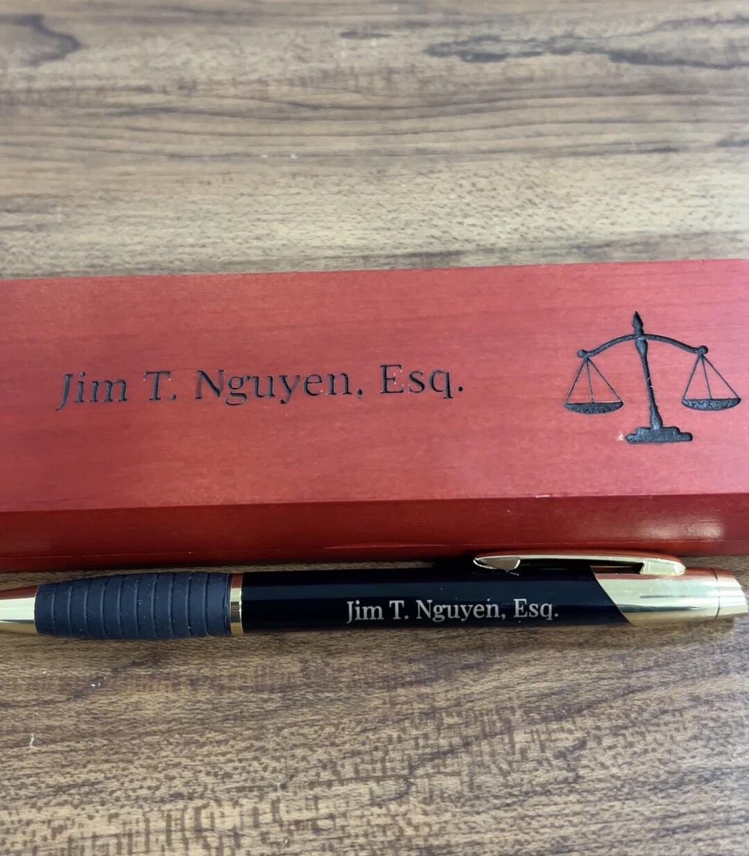 Personalized Lawyer Pen Set: Engraved Scales of Justice Gift - Etsy