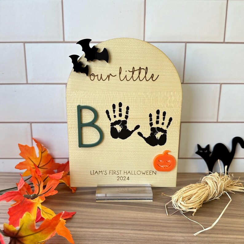 Halloween Footprint Craft Sign, Handprint Art Sign, Trick or Treat ...