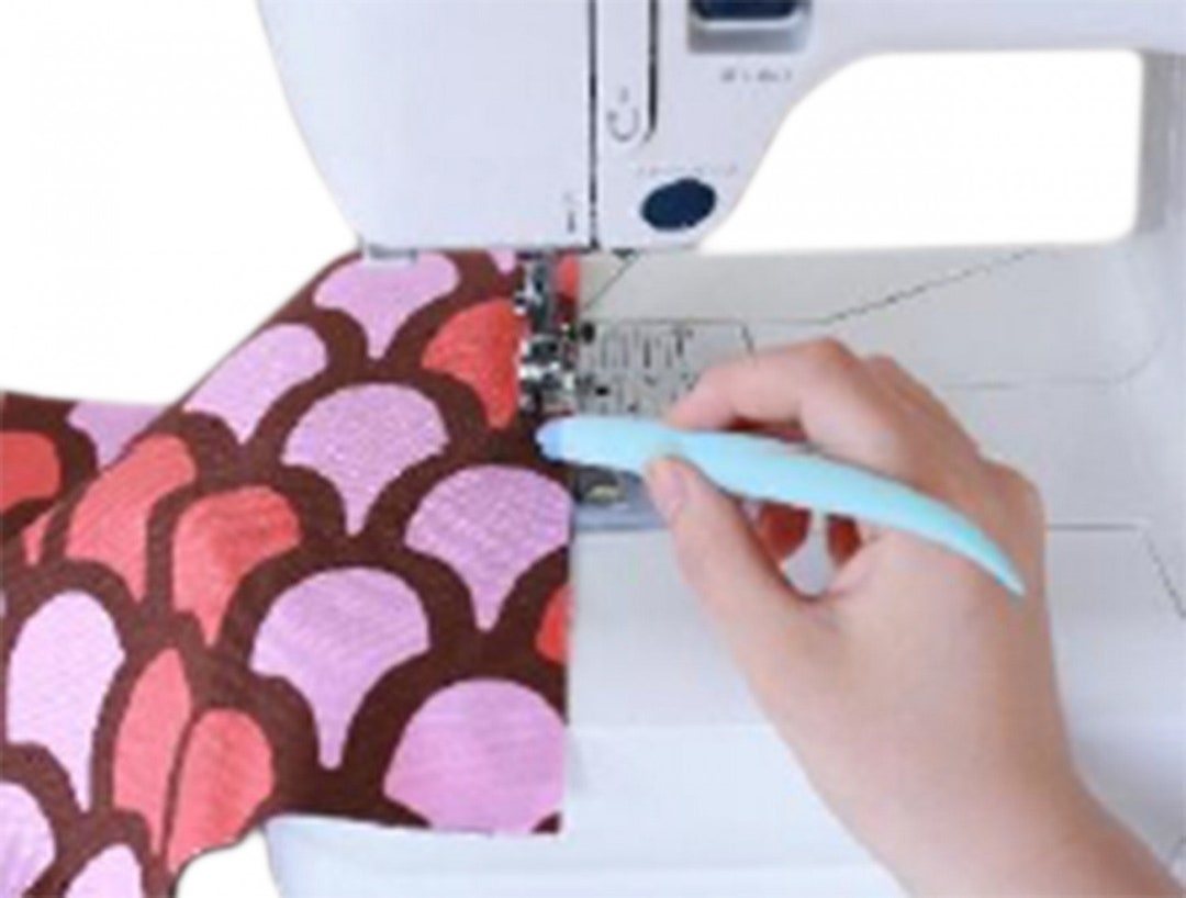 Hold It Precision Sewing Stiletto - Clover Heat Resistant Pressing Tool ...
