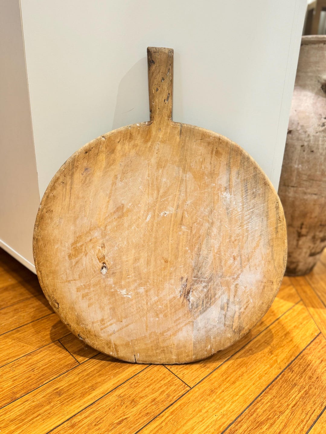 24” Vintage Round Breadboard - Etsy