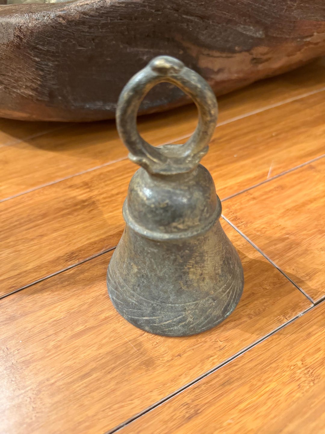 Vintage Brass Bell/ Farmhouse Bell/ Cow Bell/ Rustic Bell - Etsy