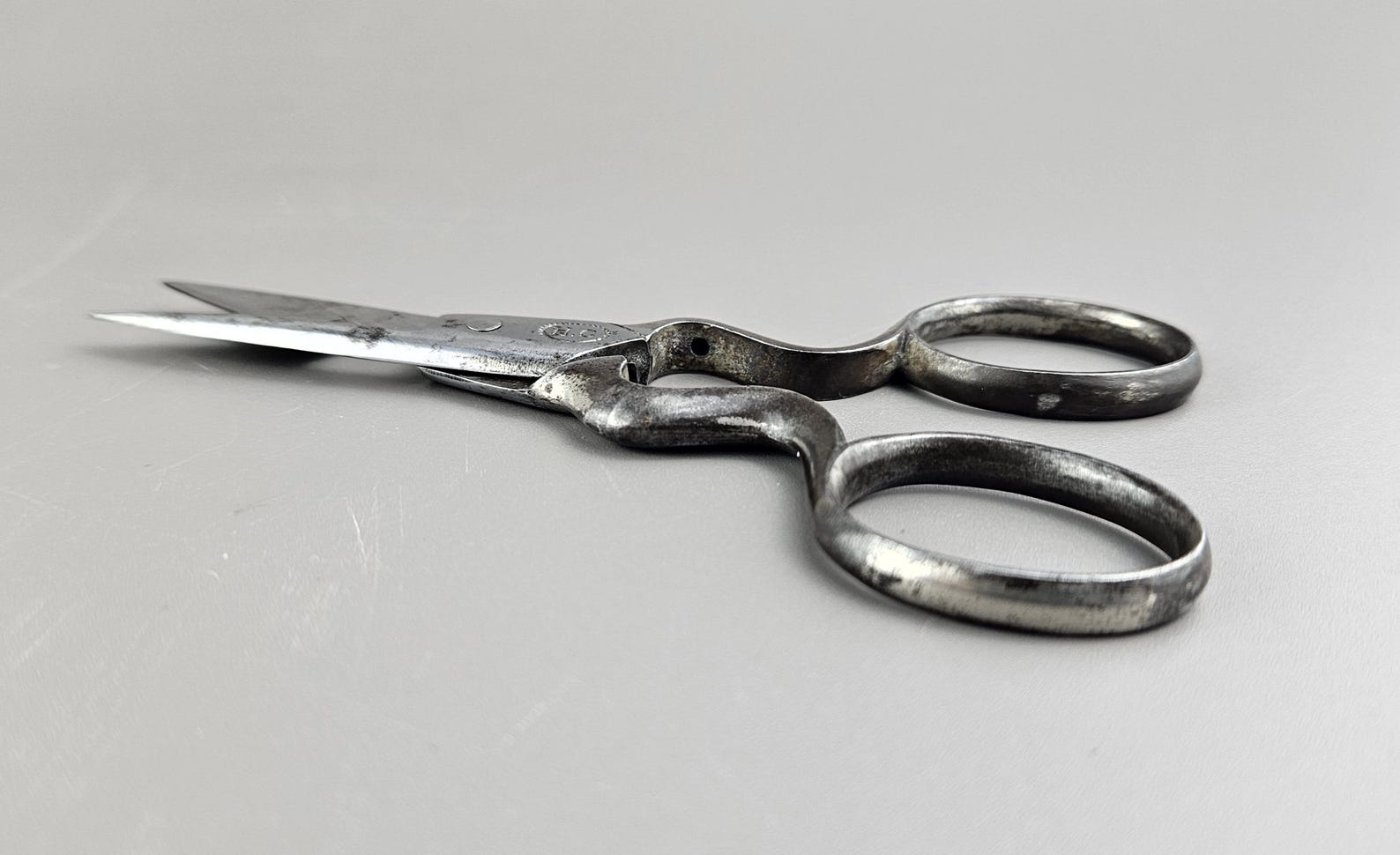 Steel Buttonhole Sewing Scissors With Swan Neck Handles. - Etsy
