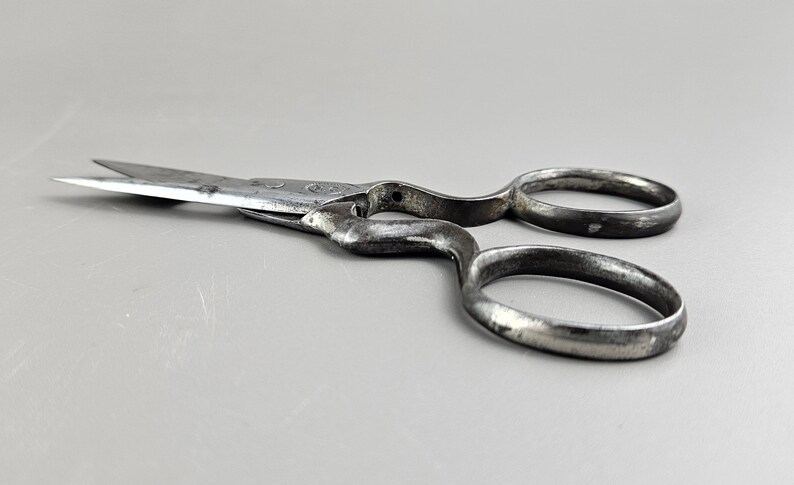 Steel Buttonhole Sewing Scissors With Swan Neck Handles. - Etsy