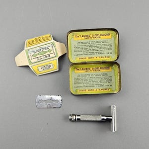 Antique Laurel Women's Safety Razor With Packaging and Blades - Etsy