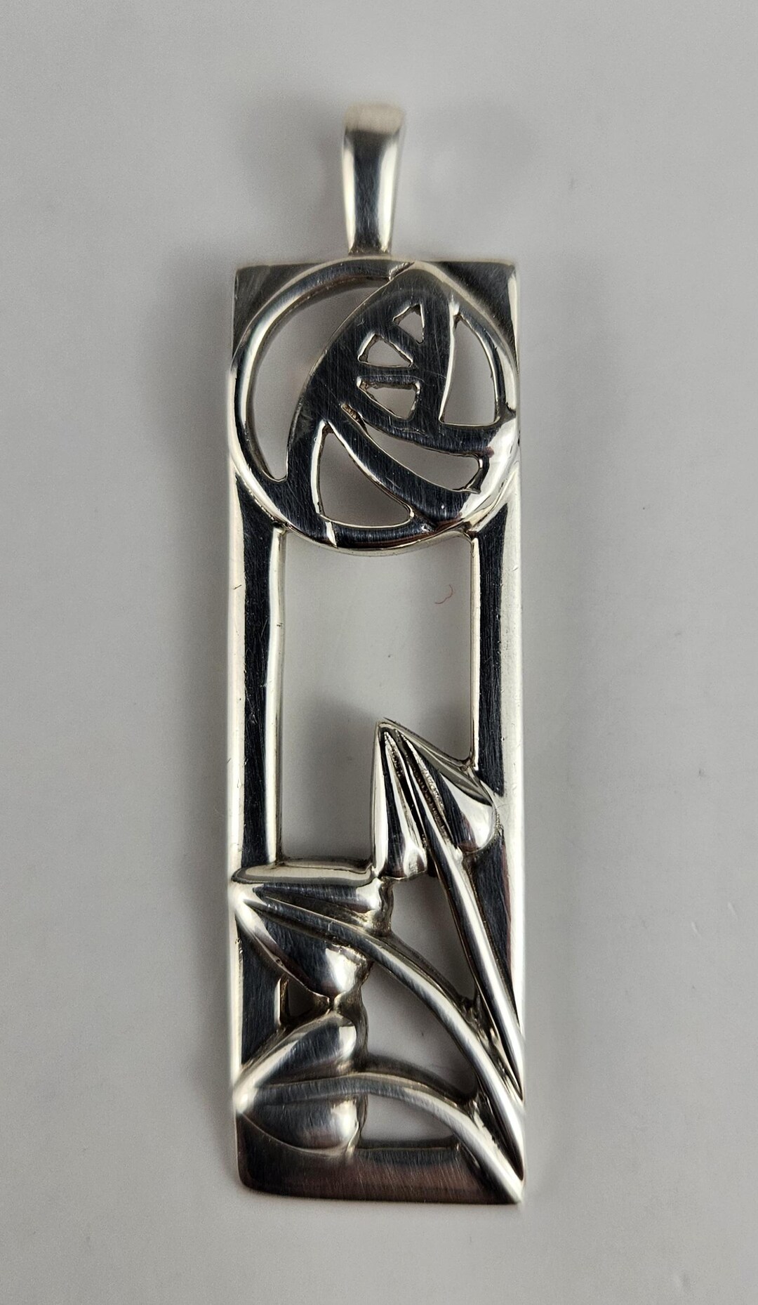 Silver Glasgow Rose Design Pendant by Carrick Jewellers Rennie ...