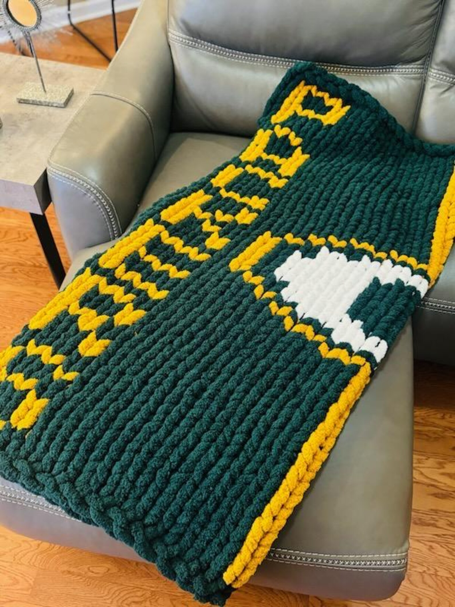 Green Bay Packers Chunky Knit Blanket - Cozy Football Throw - Etsy