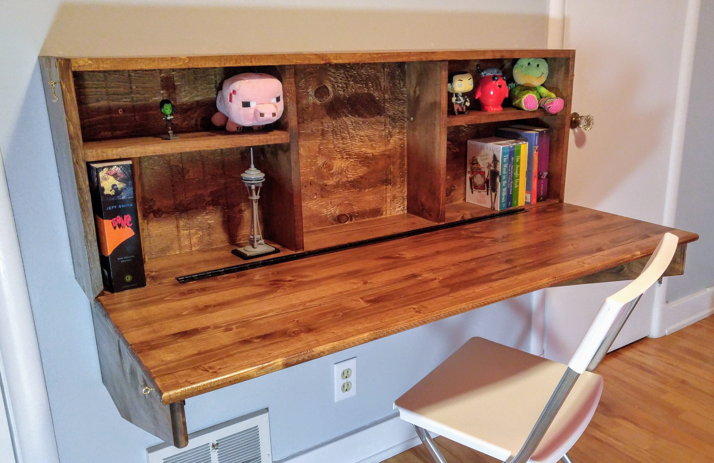 Plans for a Wall Desk for Small Spaces - Etsy