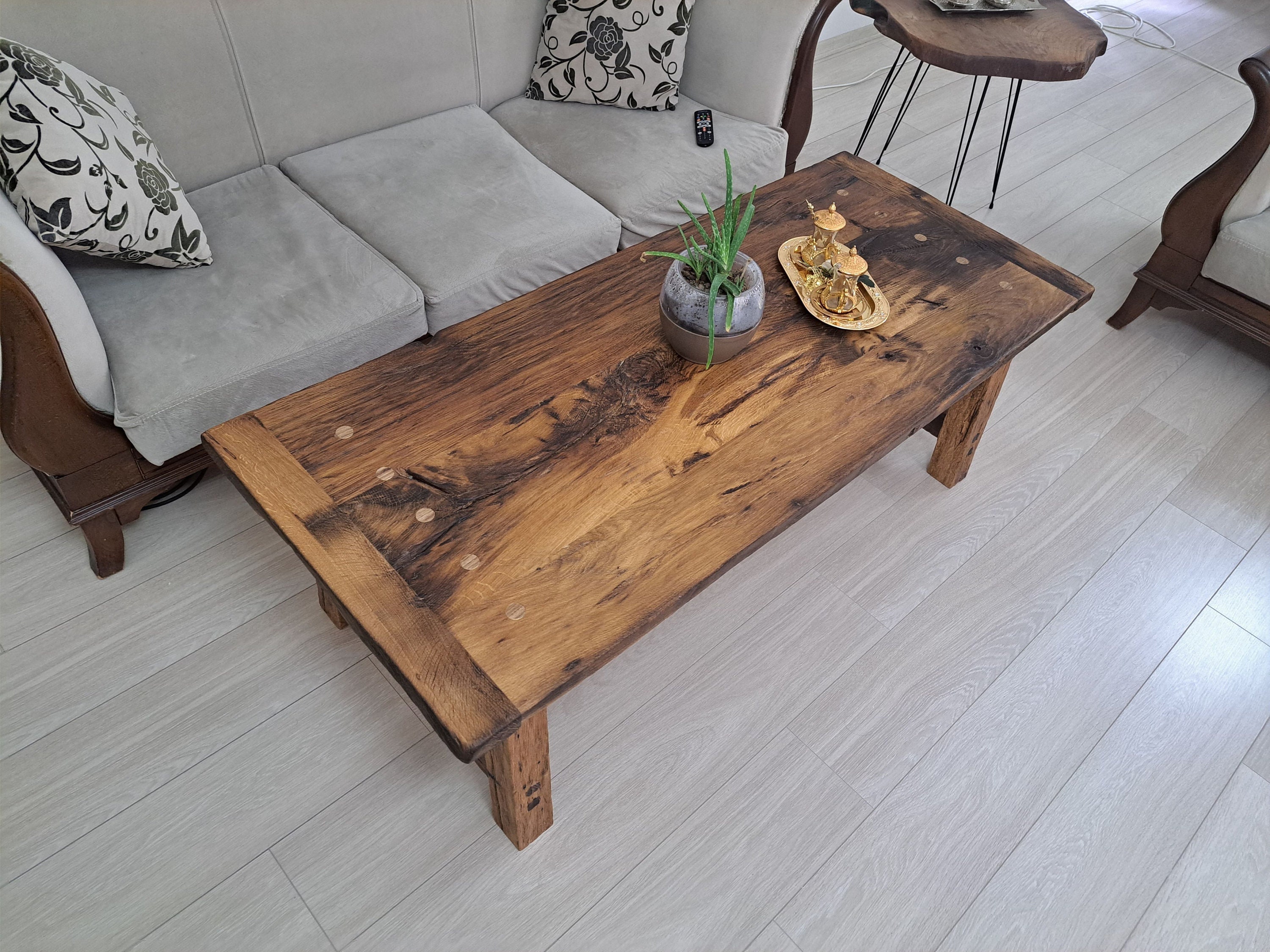Etsy vintage coffee table store