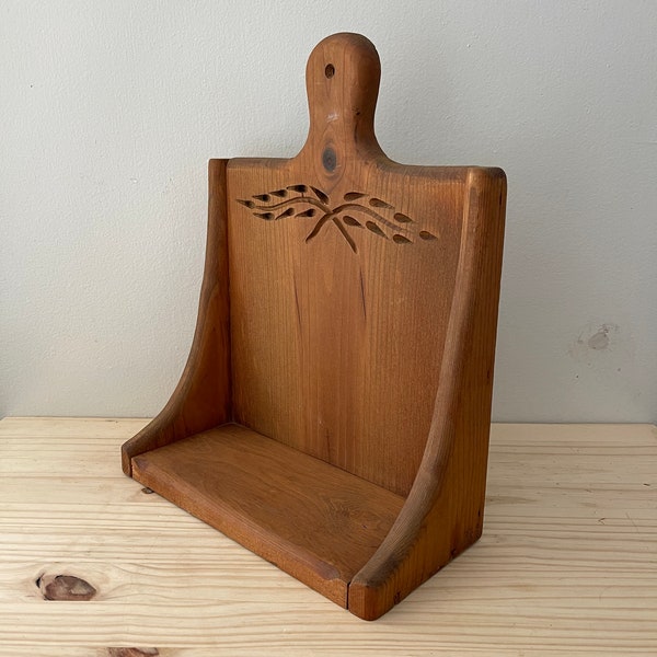 Cottage Shelf - Etsy