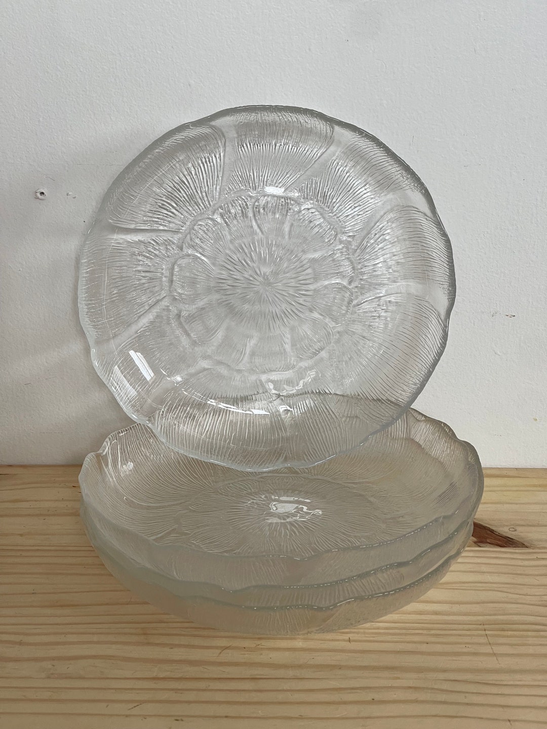 French Pressed Glass Arcoroc Fleur Coupe Soup Bowls 8 Inch Shallow ...