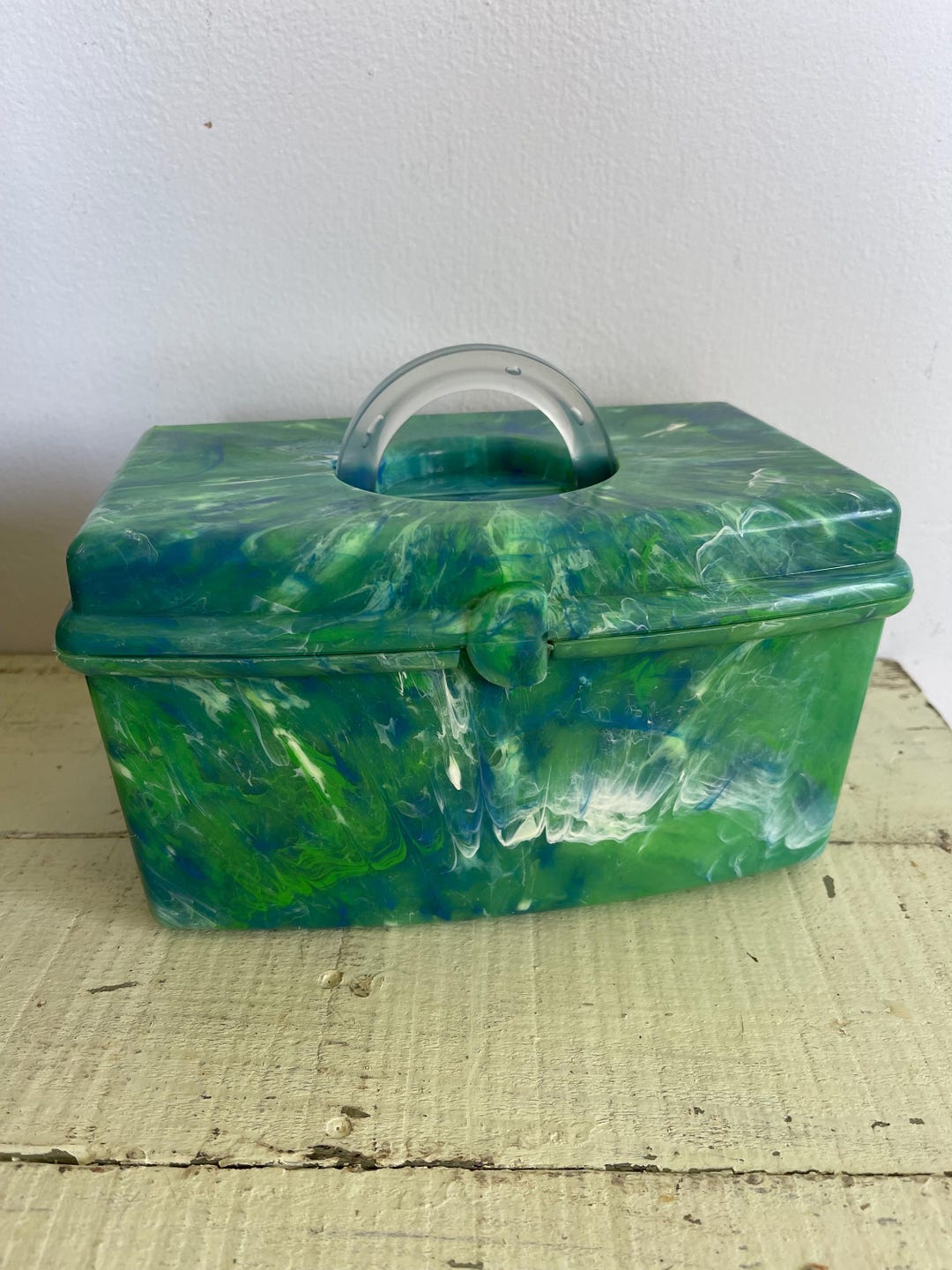 Caboodles 2720 Original Early Makeup Case Green White and Blue Swirl ...