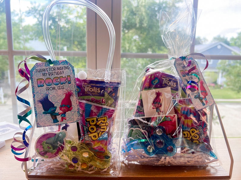 Trolls Party Favor With Coloring Page, Tattoos, Stickers, Spinning ...
