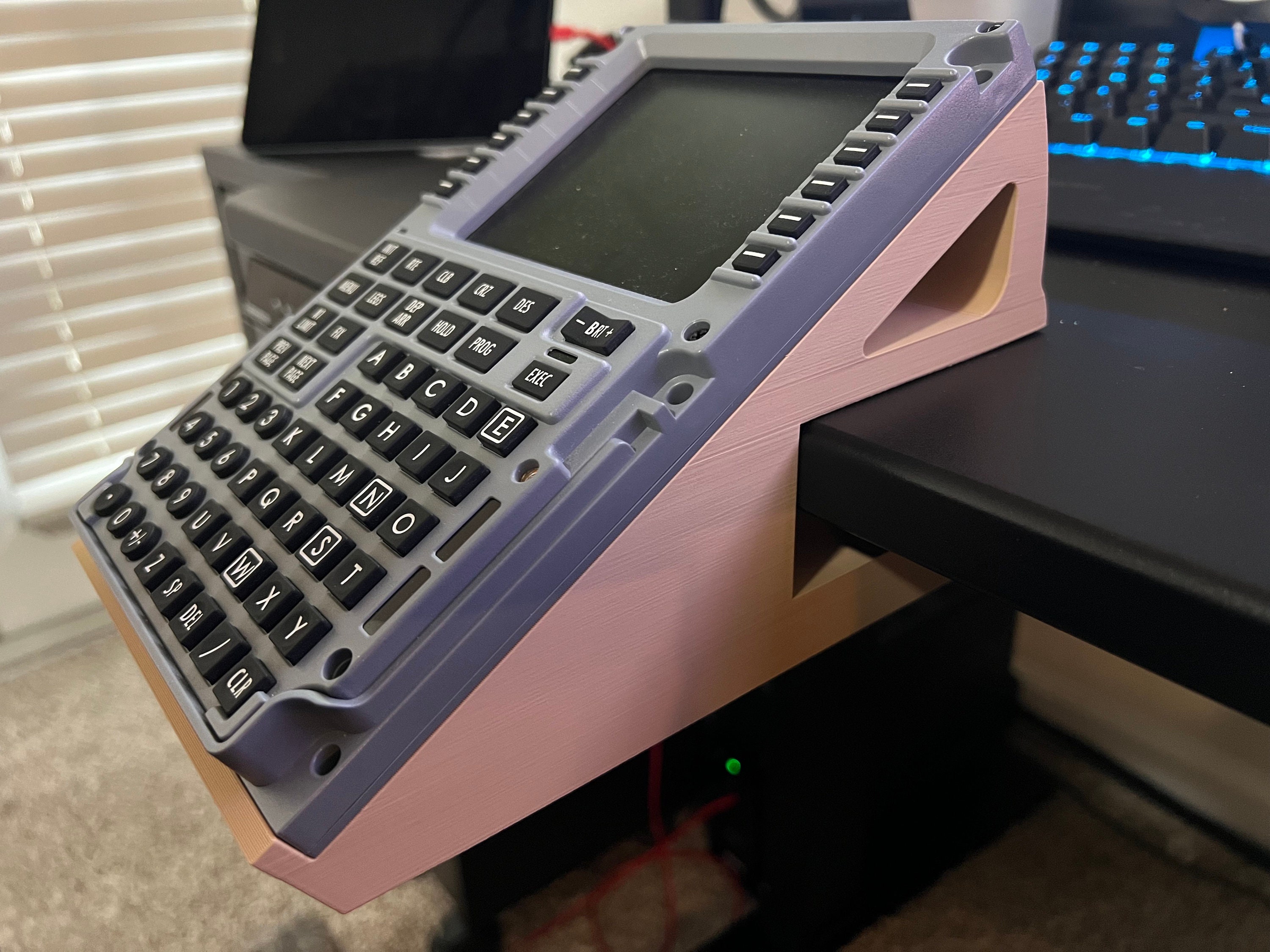 Table Holder With Clamp for Cockpit Master CDU or Winwing MCDU - Etsy