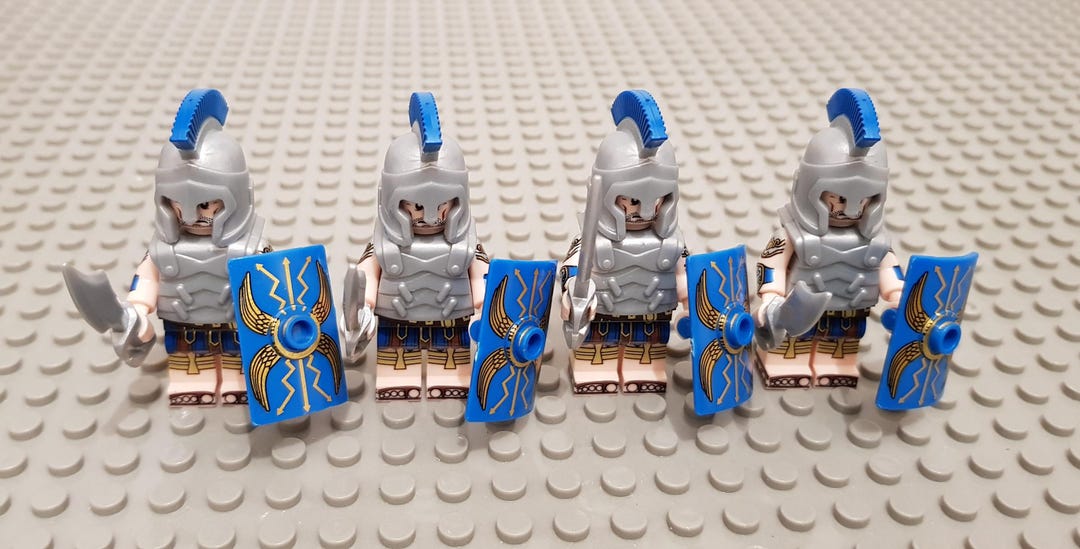 Ancient Roman Legionnaires / Soldier's 4 Figures With Sword and Blue ...